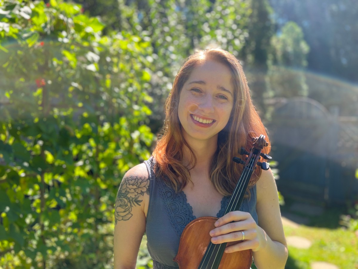 About Your Teacher – Sprouting Strings